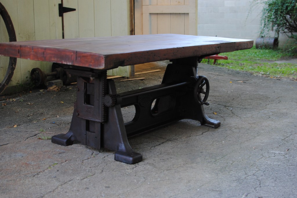 1930’s Antique Adjustable Dining Room Table